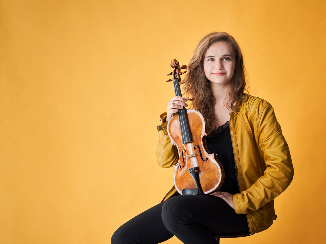 In the Green Room with Violinist Charlotte Saluste-Bridoux | Lark Music